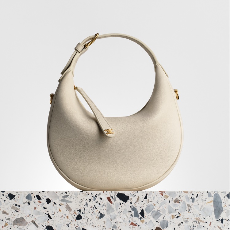 Celine「Lulu」半月包4大重點：2025春夏最新，秀智同款老花包準備秒殺 | Bella.tw儂儂